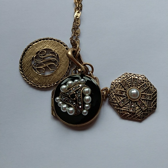 White House Black Market | Jewelry | Necklace Charming Charms | Poshmark